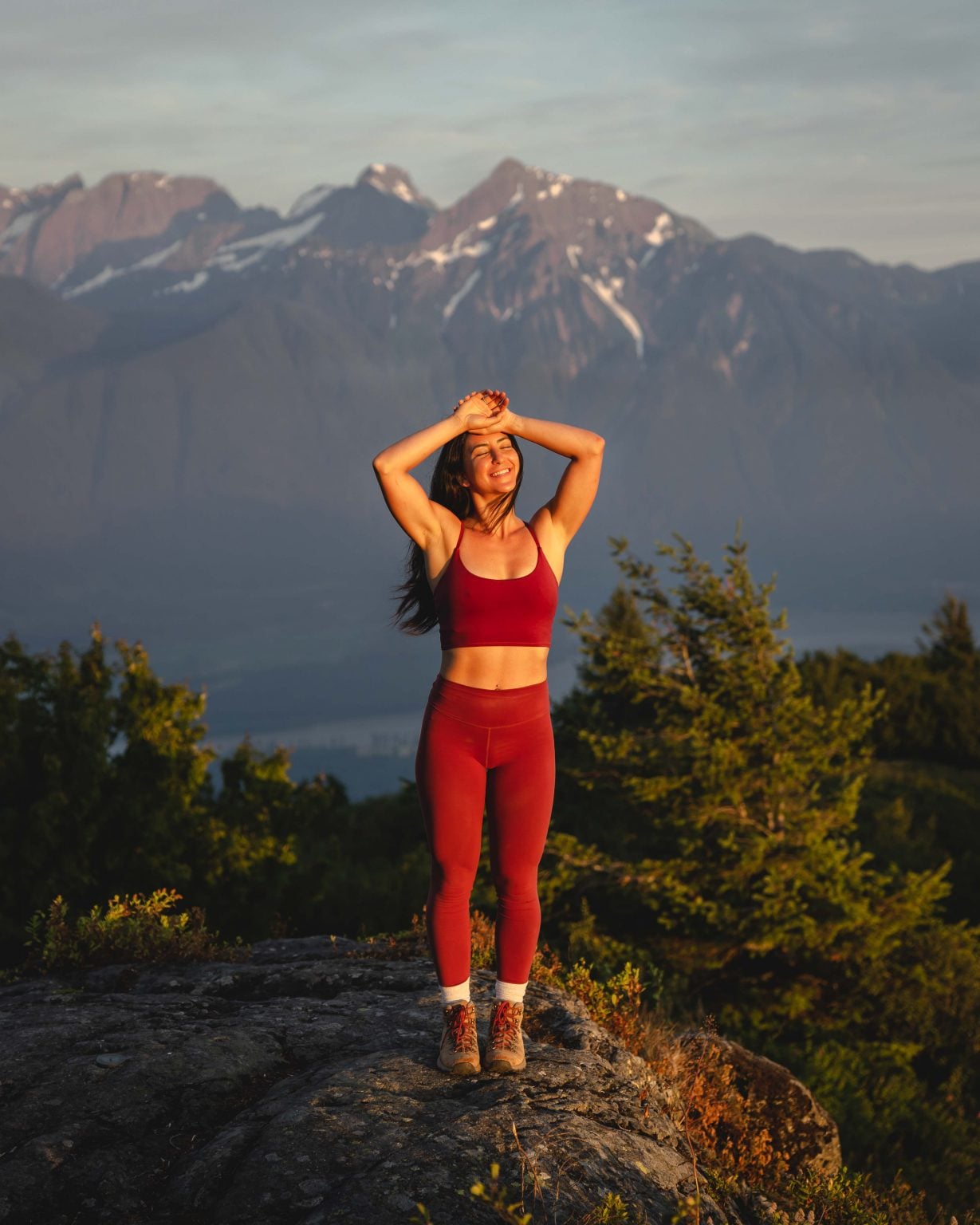 Hiking Outfits for Women—What To Wear Hiking – Angela Liguori